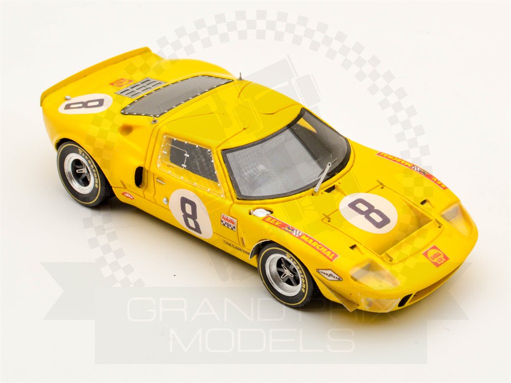 Ford GT40 Le Mans 1968 #8 Dubois